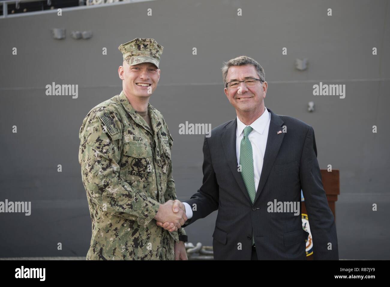 Secretary of Defense Ash Carter meets with Sailors stationed on the USS ...
