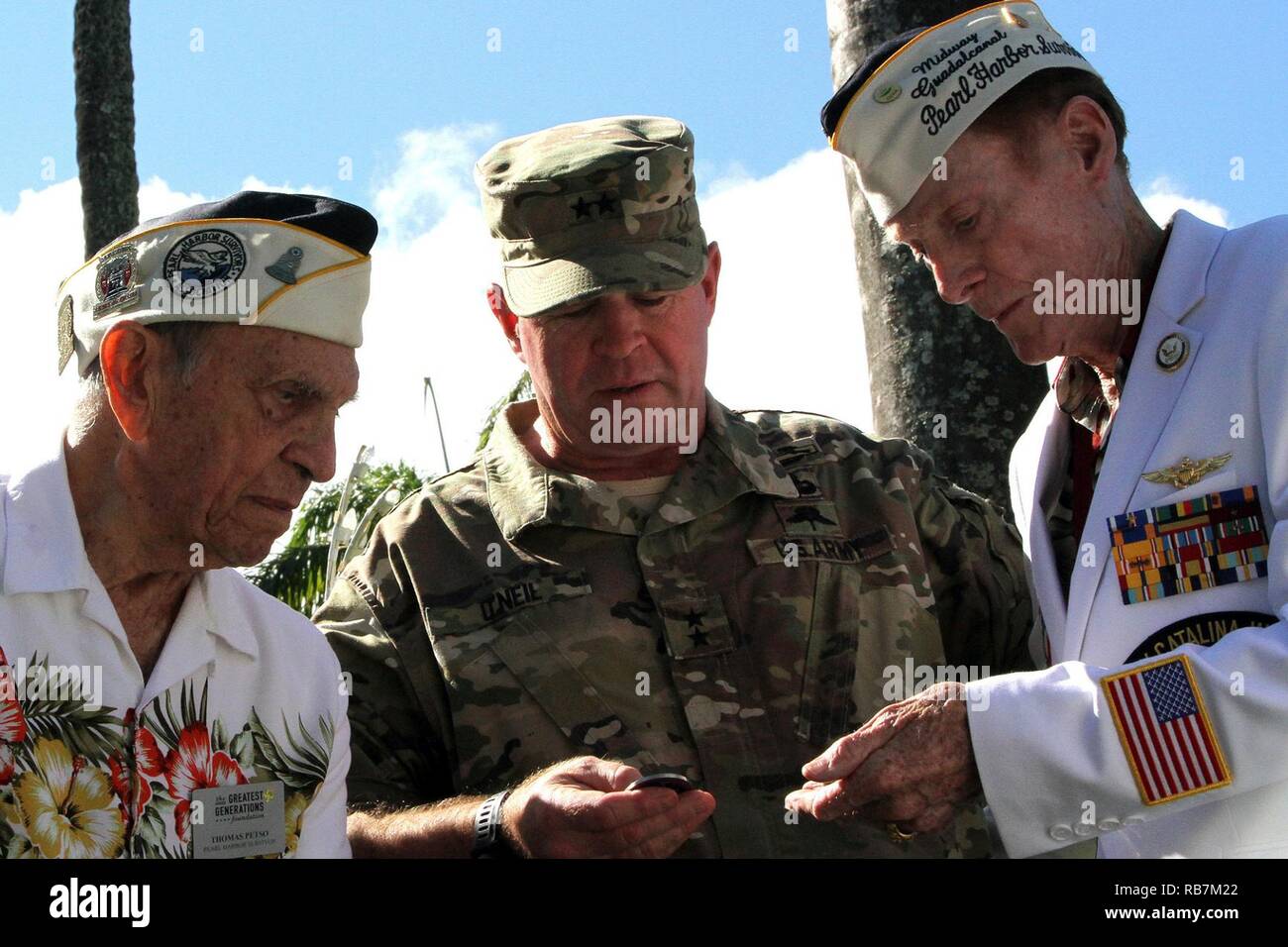 U.S. Army Pacific Chief of Staff, Maj. Gen. O'Neil (center), presents ...
