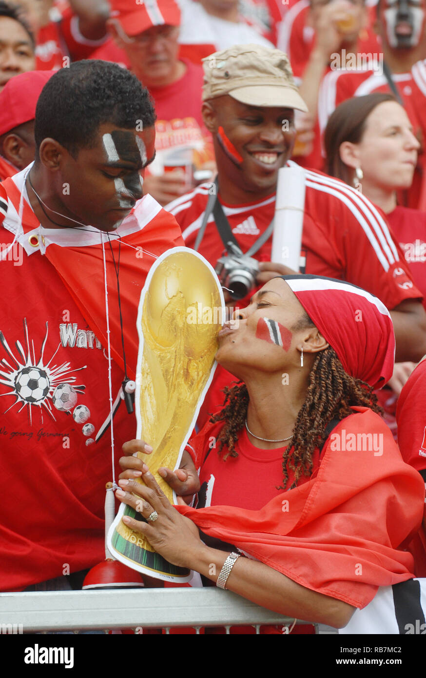 Trinidad soccer fan hi-res stock photography and images - Alamy