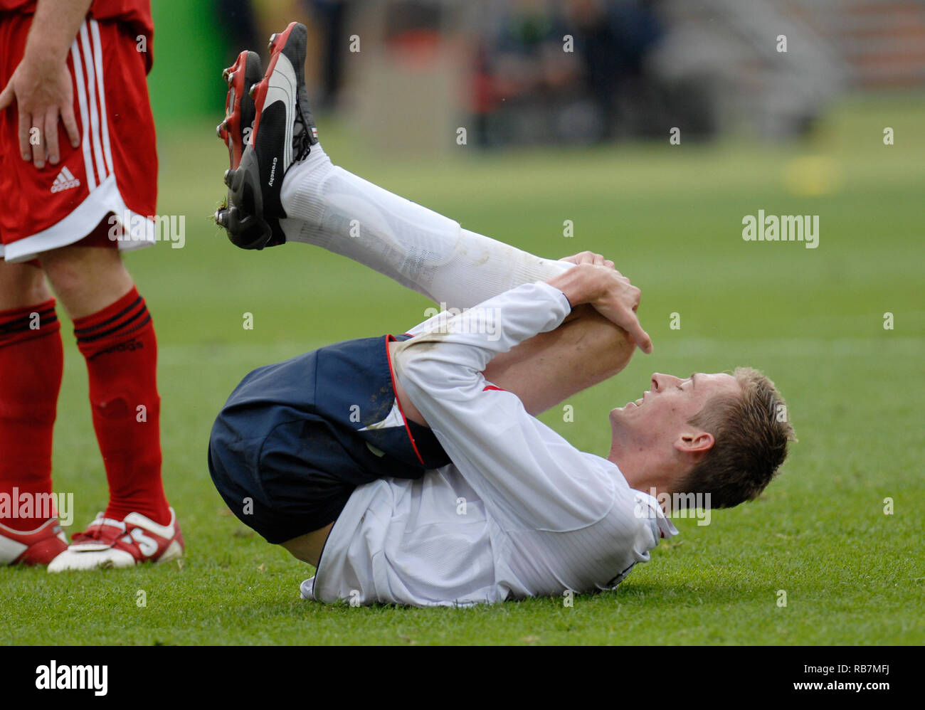 Peter crouch england hi-res stock photography and images - Alamy