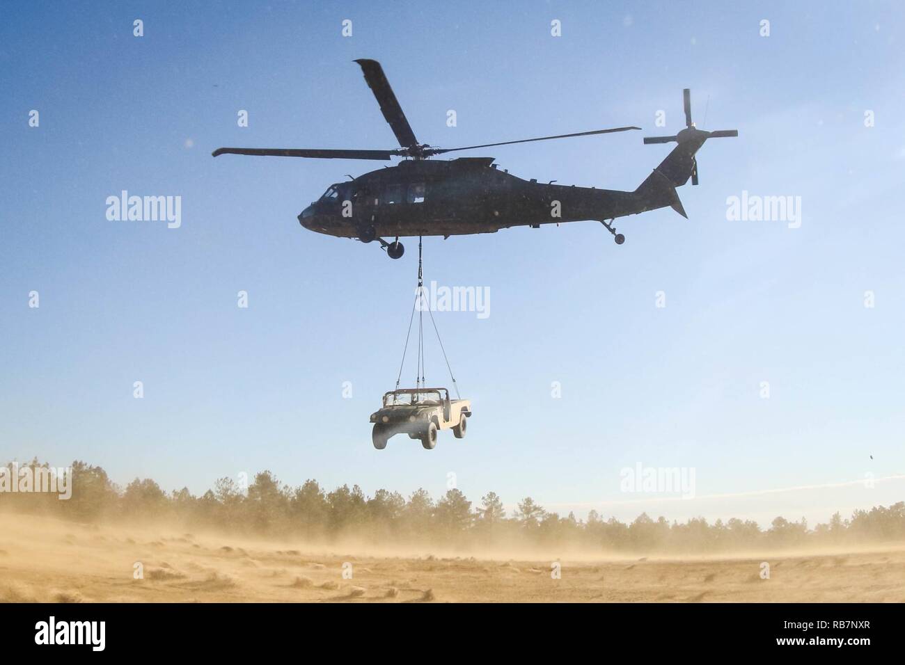 An UH-60 Black Hawk helicopter 82nd Combat Aviation, 82nd Airborne ...