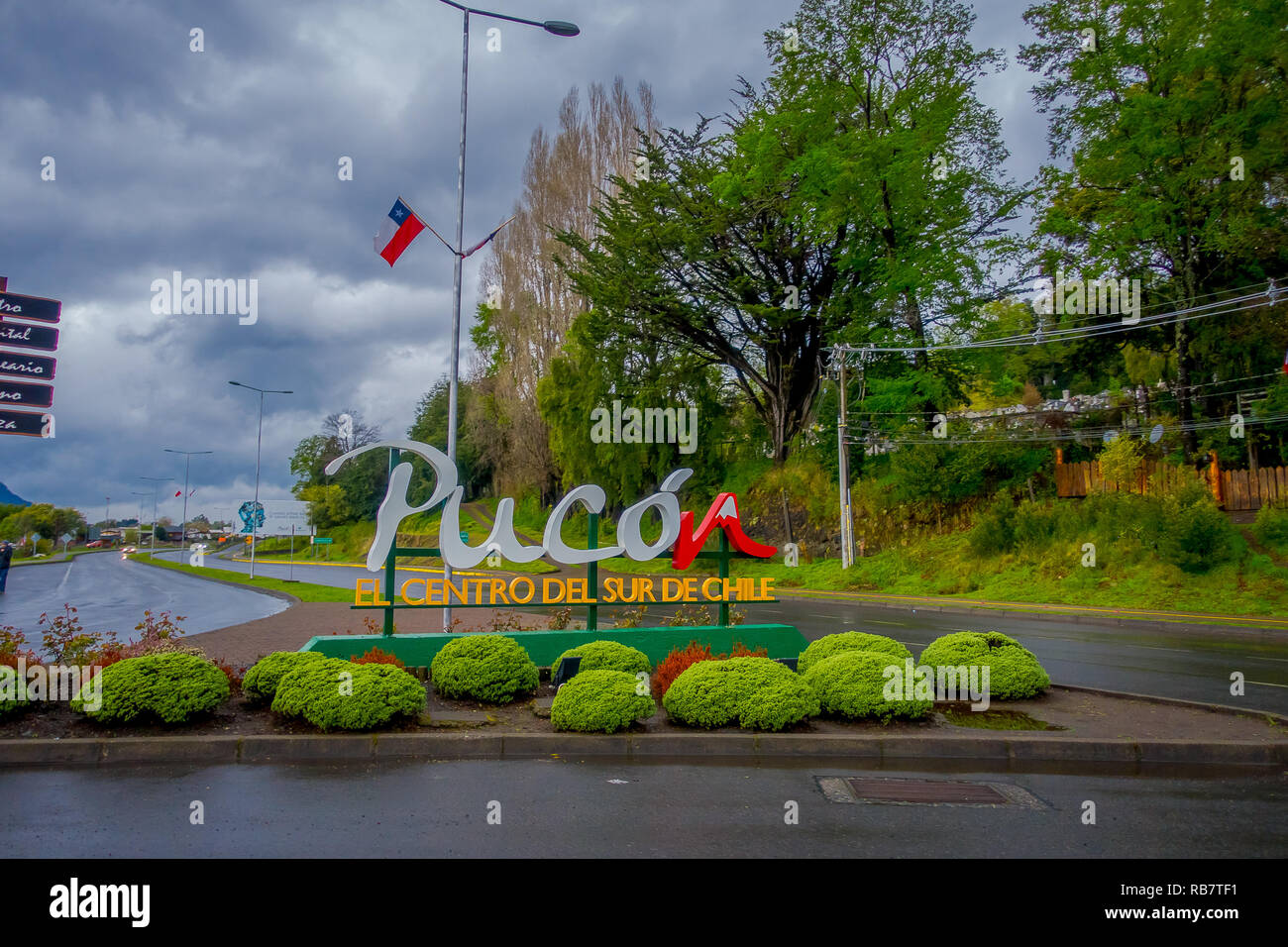 Informativesign letters hi-res stock photography and images - Alamy