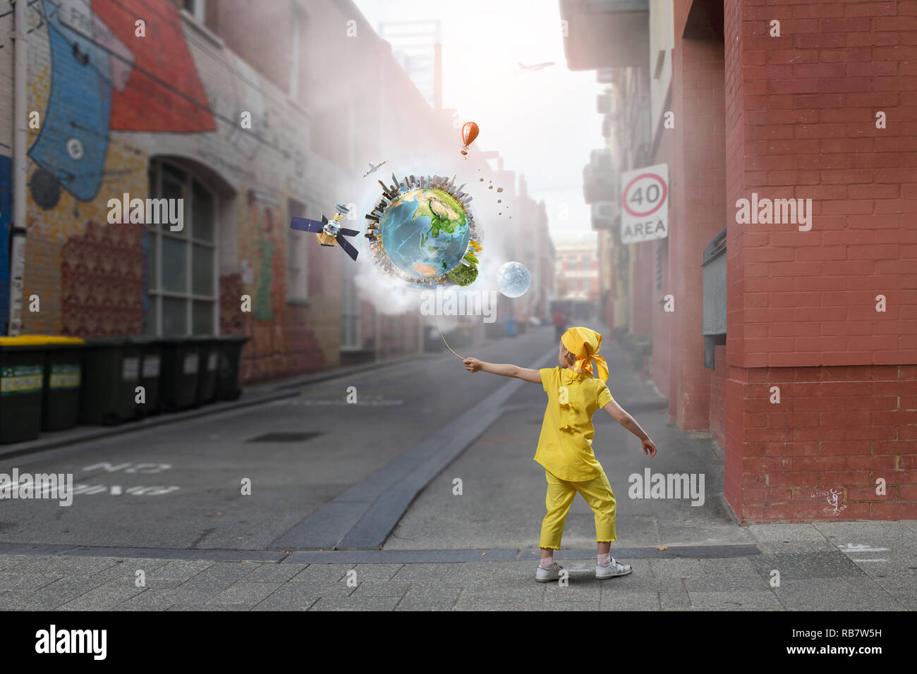 Kid exploring concept hi-res stock photography and images - Alamy