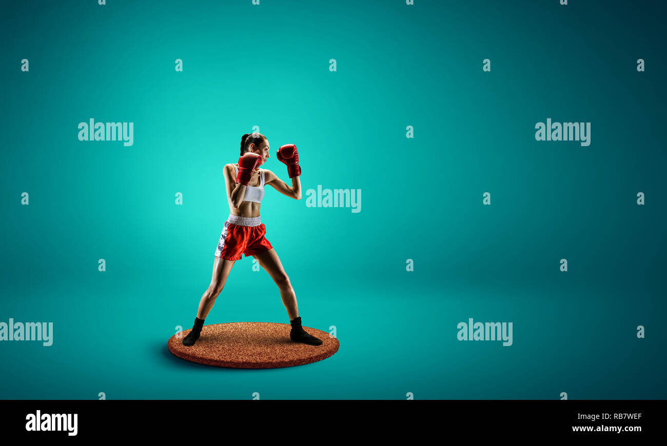 Champion female boxer hi-res stock photography and images - Alamy