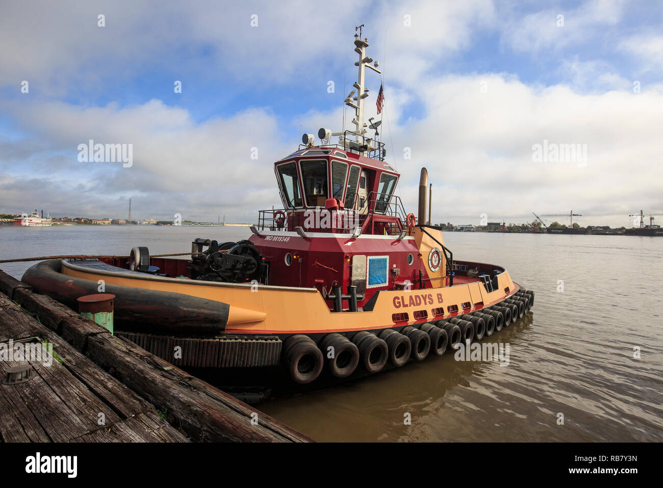 Tugboat Gladys B on the Mississippi River in New Orleans, Louisiana ...