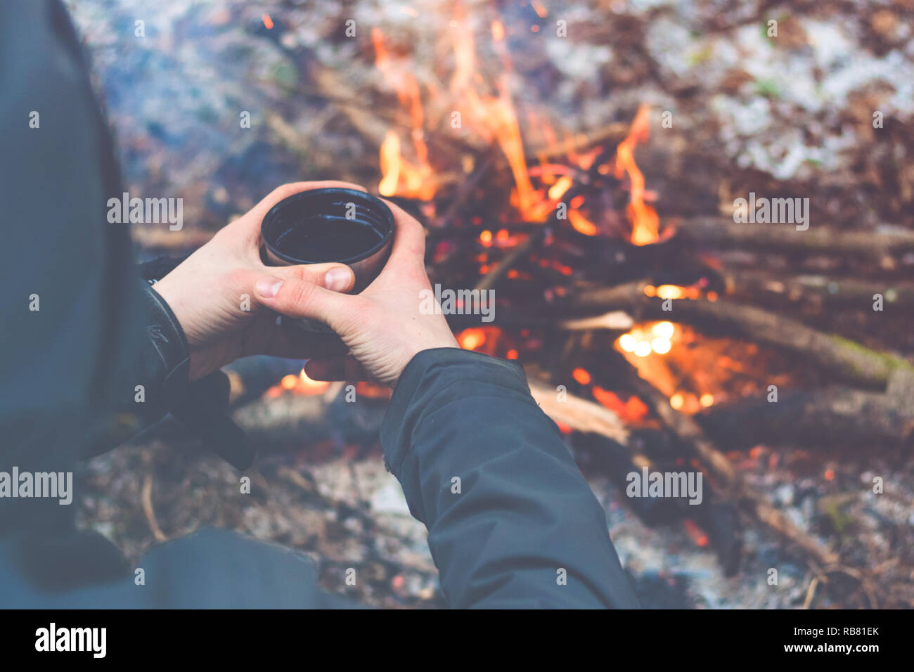 Drink hands fire hi-res stock photography and images - Alamy