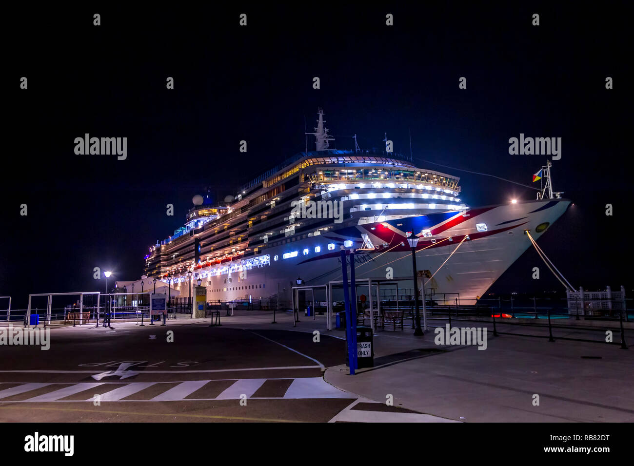 Port of hamilton hi-res stock photography and images - Alamy