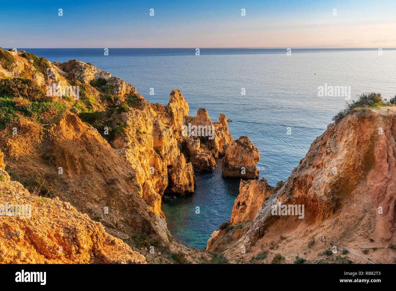 Portuguese landscape hi-res stock photography and images - Alamy