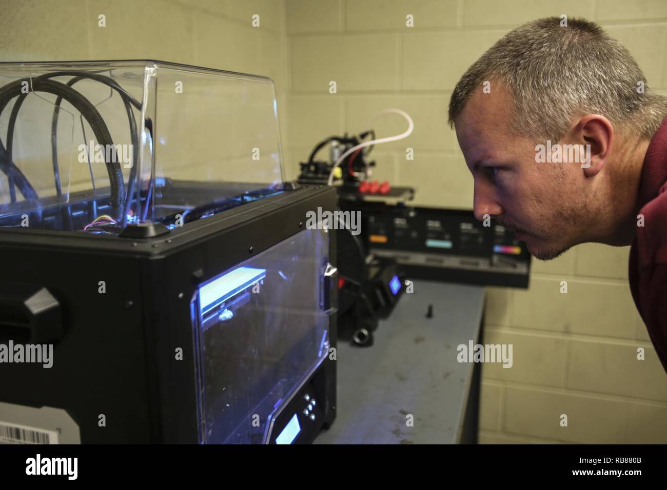 3d printers military hi-res stock photography and images - Alamy