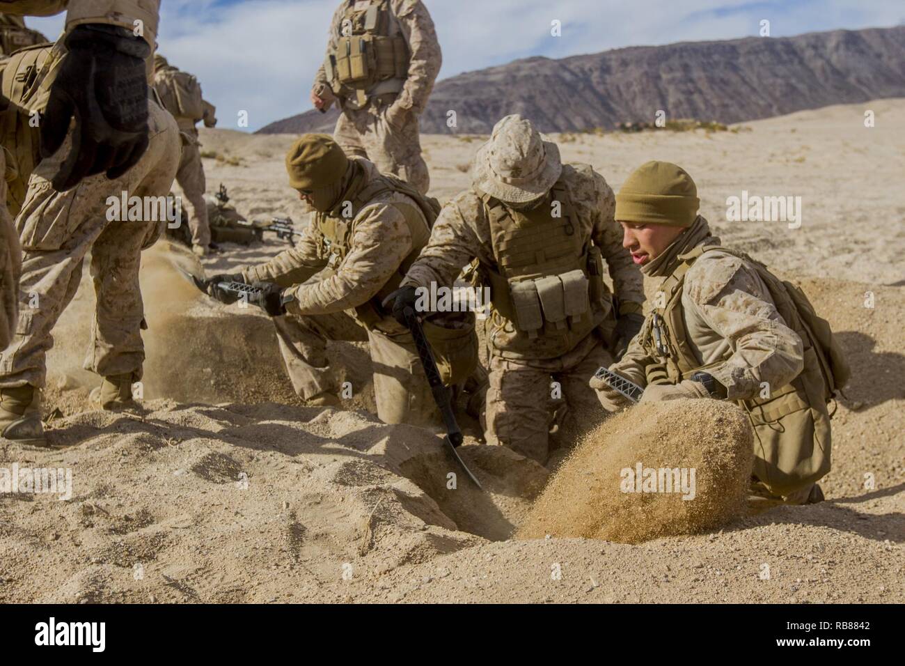 Marines with 1st Light Armored Reconnaissance Battalion, 1st Marine ...