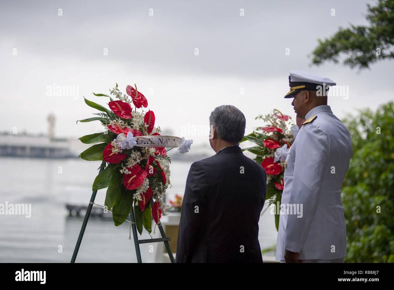 PEARL HARBOR (Dec. 8, 2016) Governor of Hawaii David Ige and Rear Adm ...