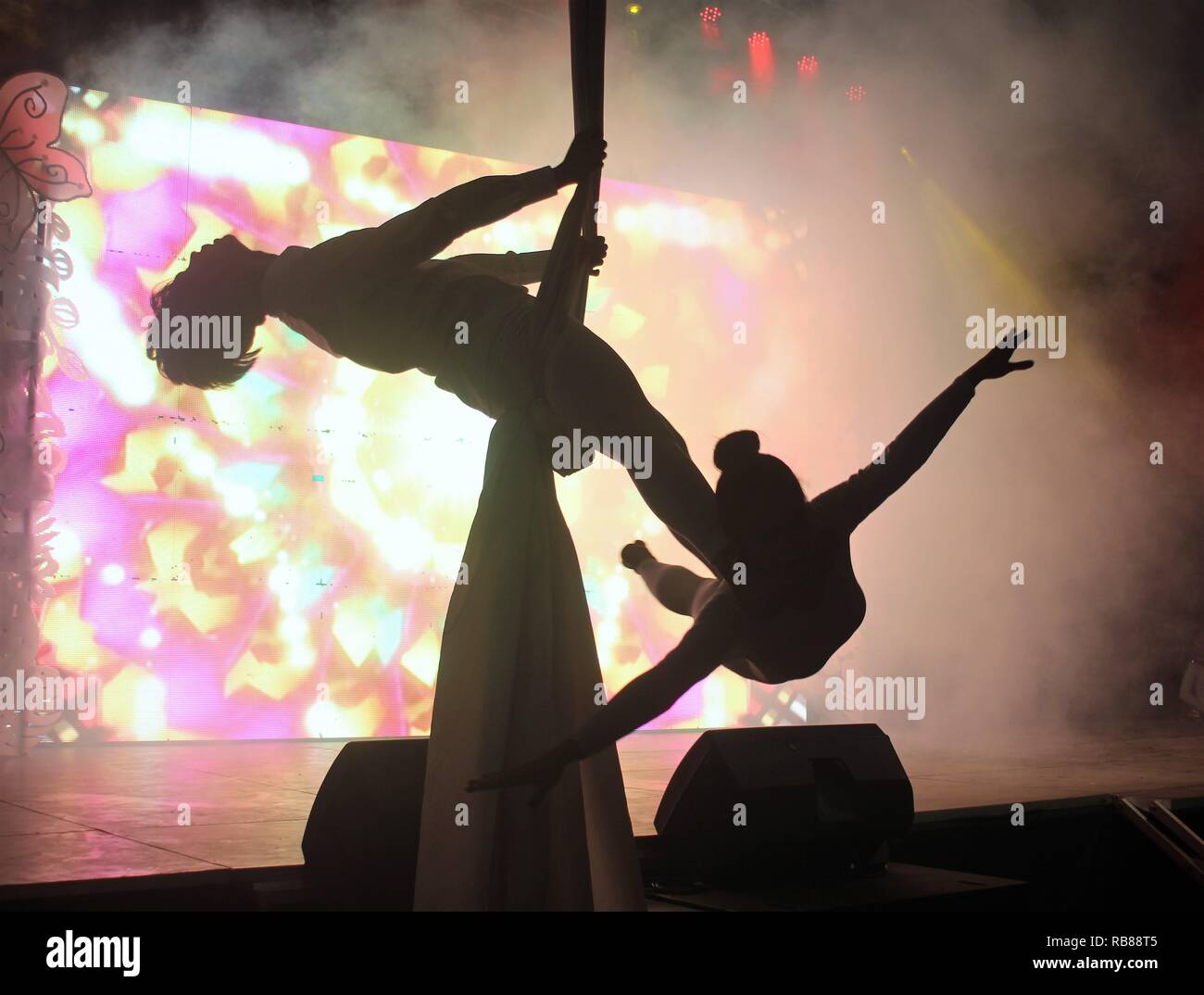 Air dance hi-res stock photography and images - Alamy