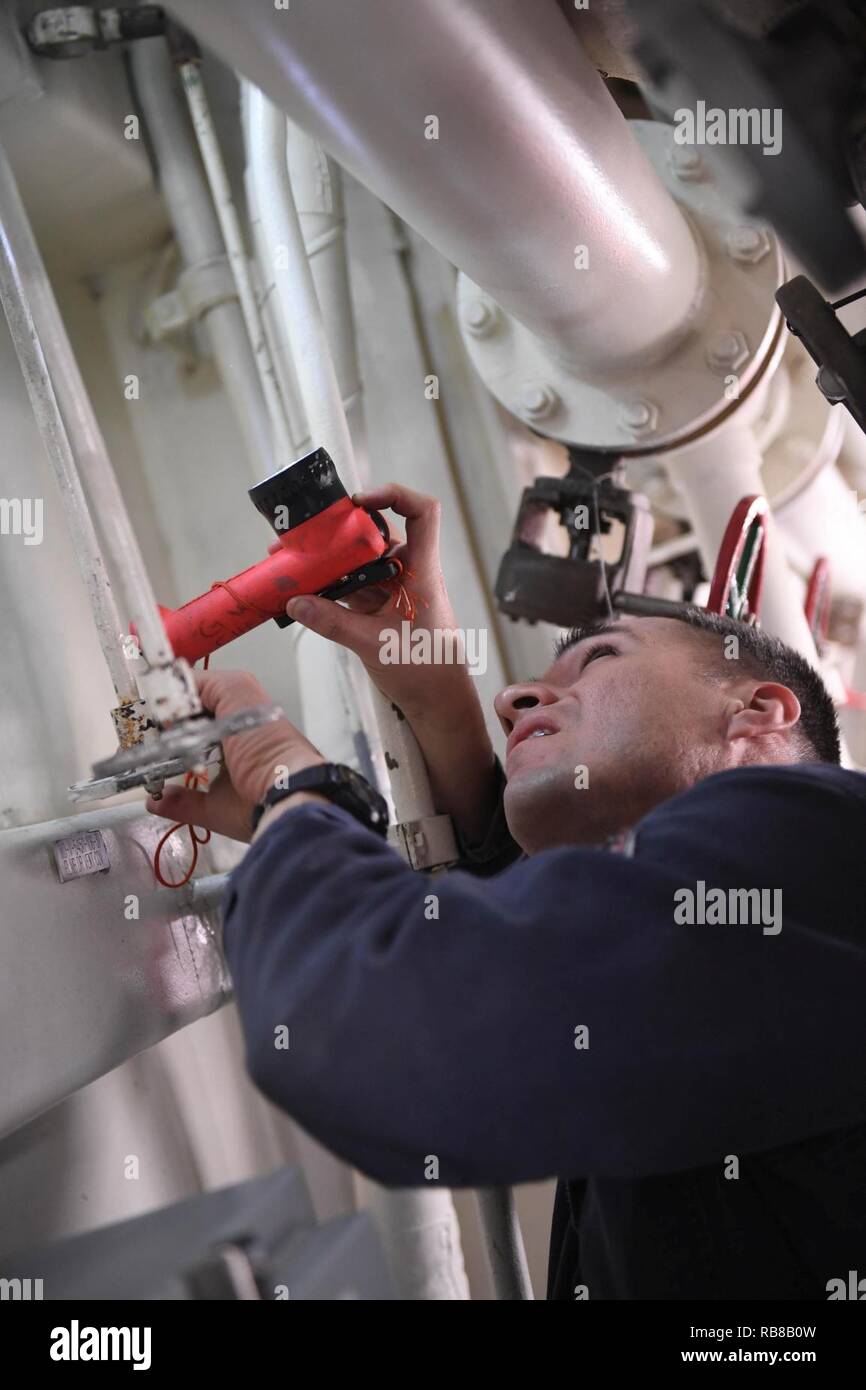 - MEDITERRANEAN SEA (Dec. 9, 2016) Chief Warrant Officer Elvis Diaz ...