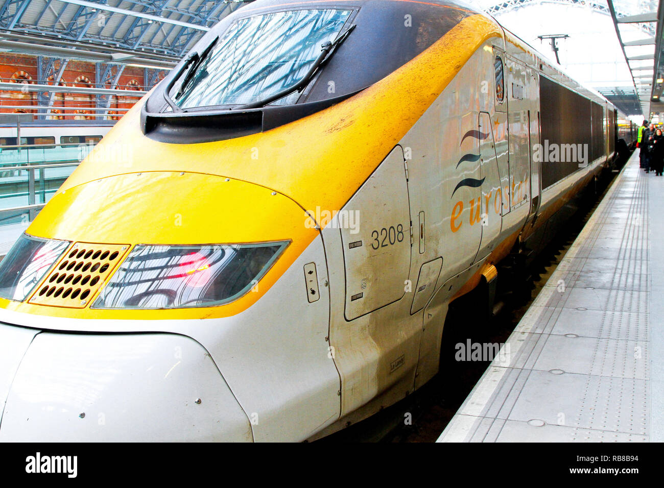Eurostar engine hi-res stock photography and images - Alamy
