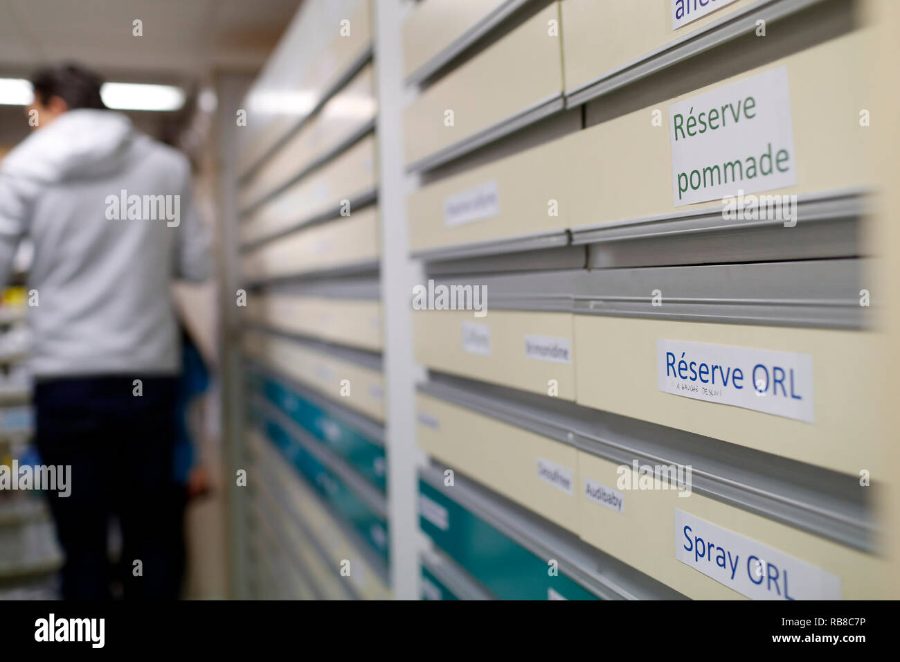 Drug storage cabinet hi-res stock photography and images - Alamy