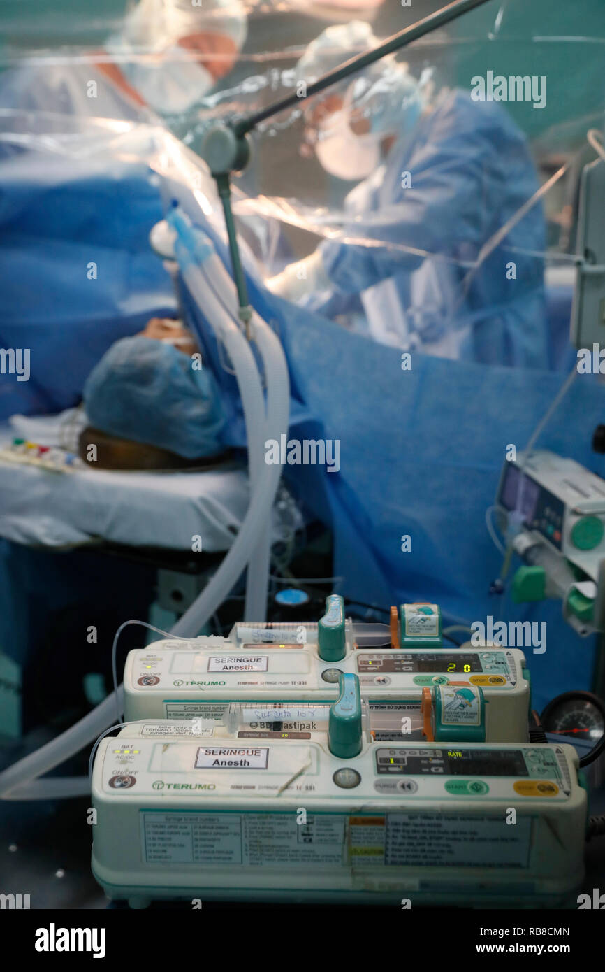 Anesthesia injection hi-res stock photography and images - Alamy