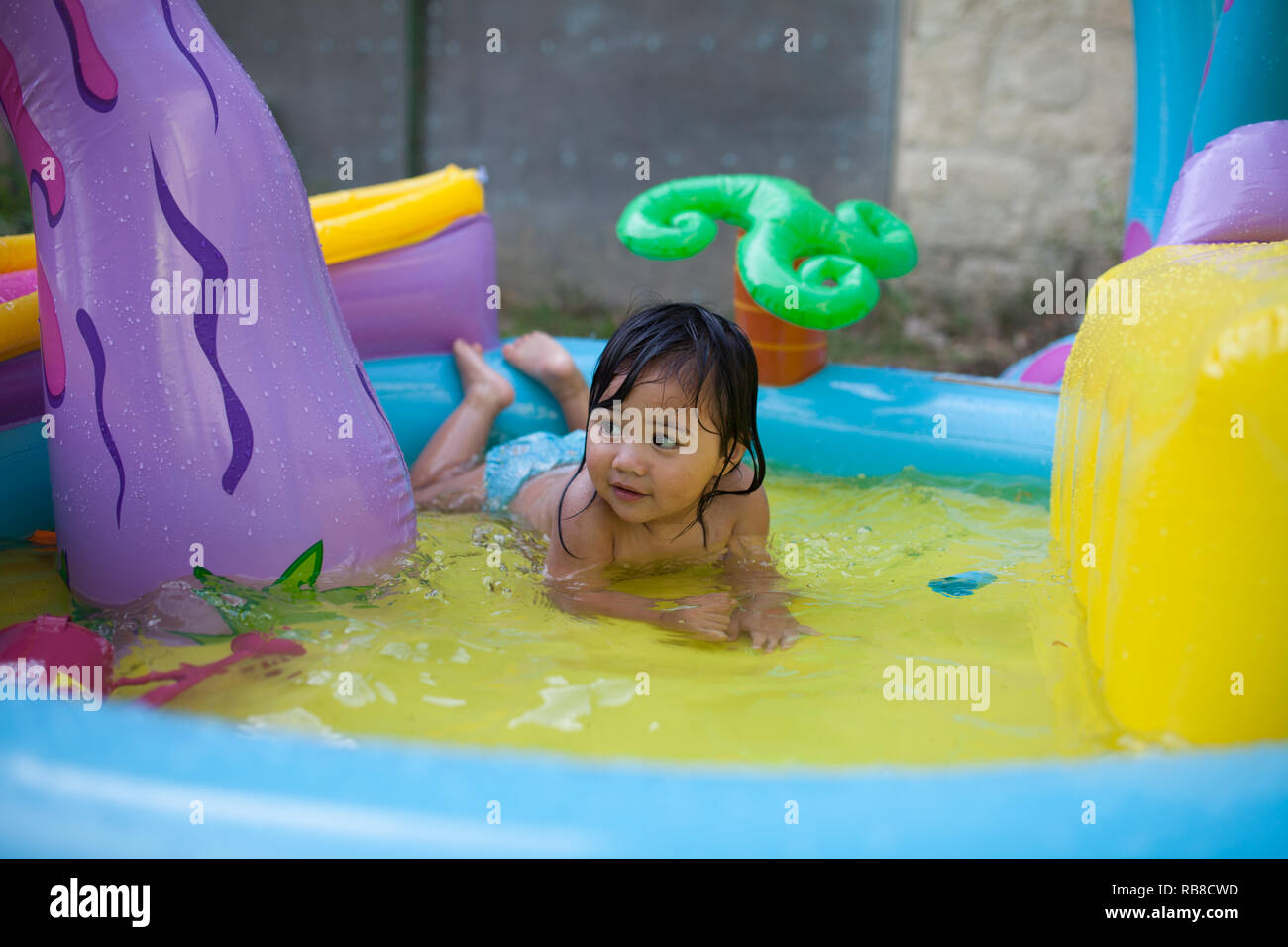Child paddling pools hi-res stock photography and images - Alamy