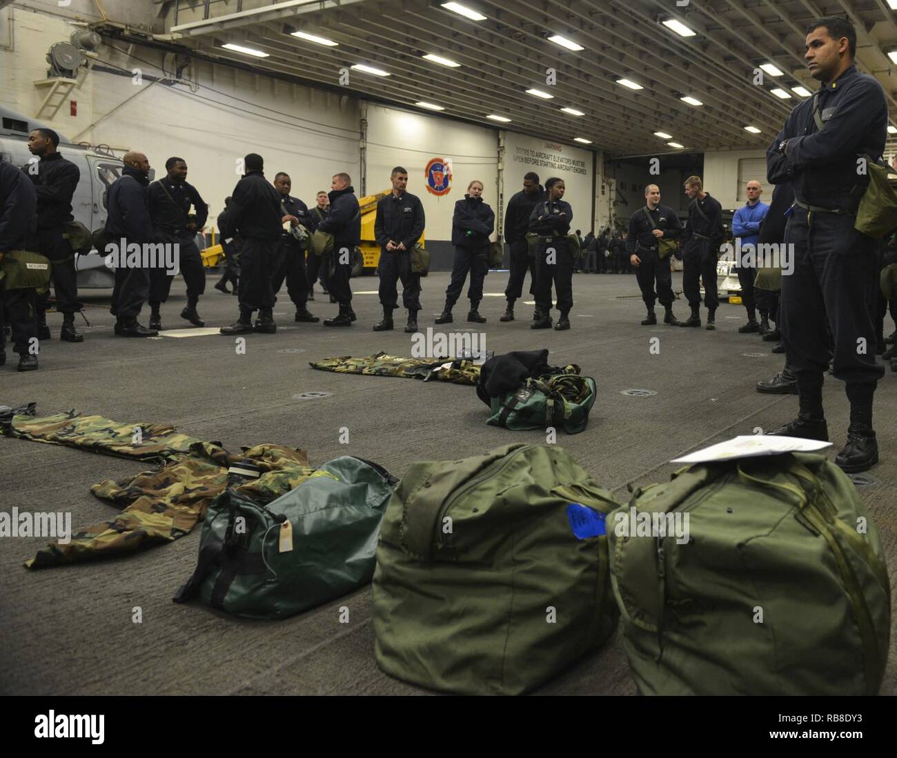 BHR, Bush > W > (CVN 77), cvn 73, ddg 80, destroyer, DQ503, Elberg ...