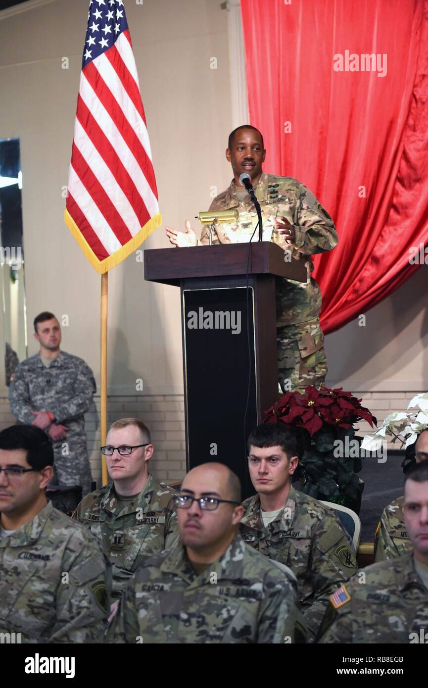 Col. Jesse Manning, 2nd Psychological Operations Group commander ...