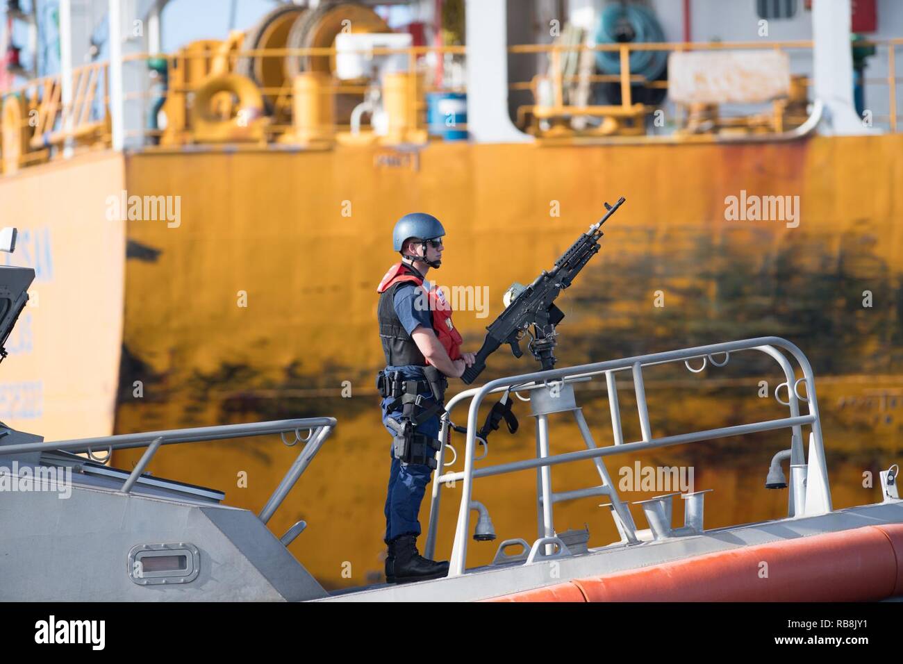 240 bravo machine gun hi-res stock photography and images - Alamy