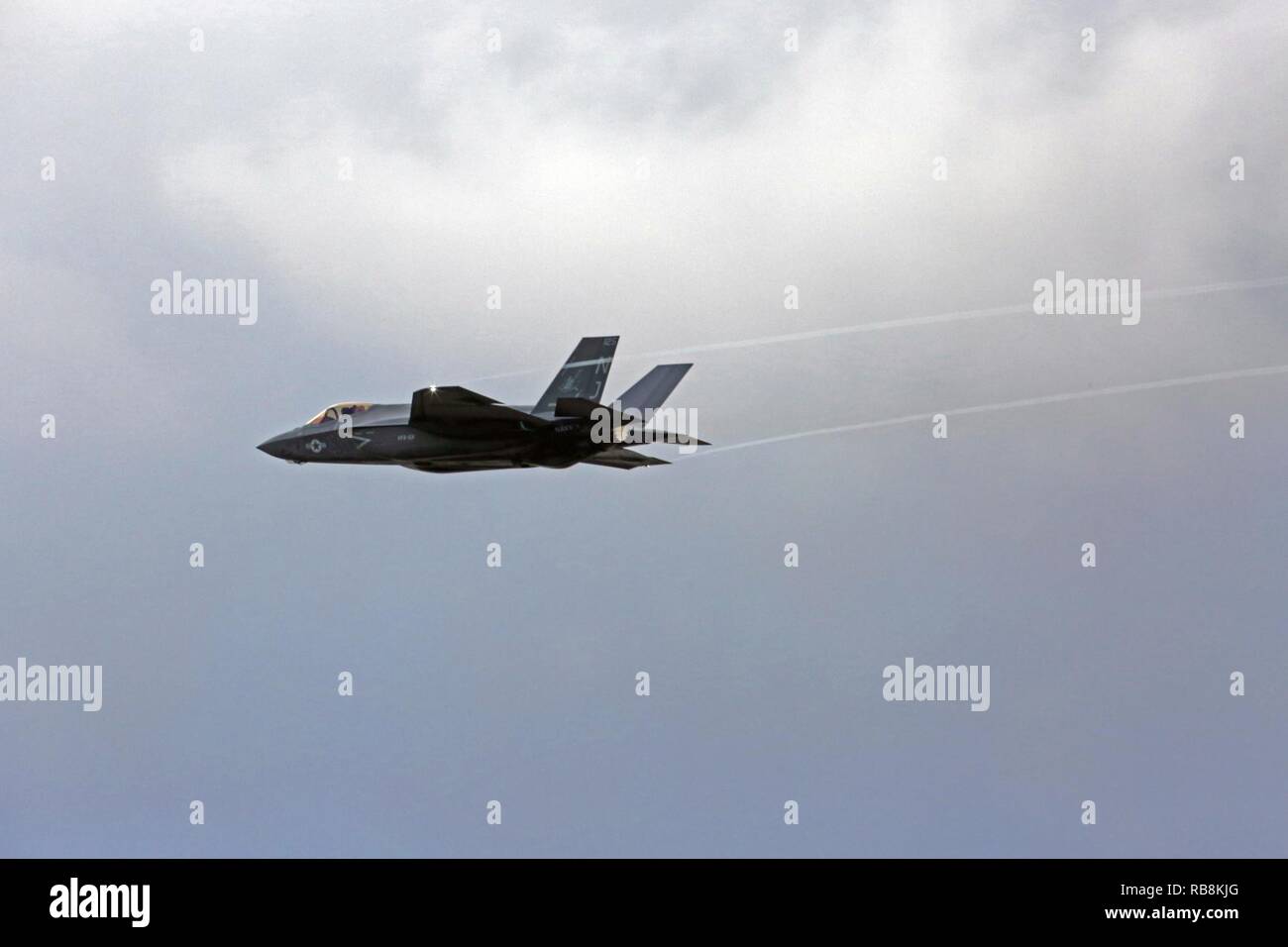 58 fighter squadron hi-res stock photography and images - Alamy