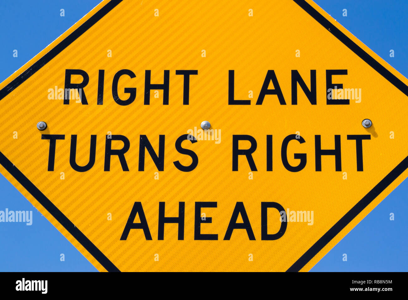 Road sign right lane ends hi-res stock photography and images - Alamy