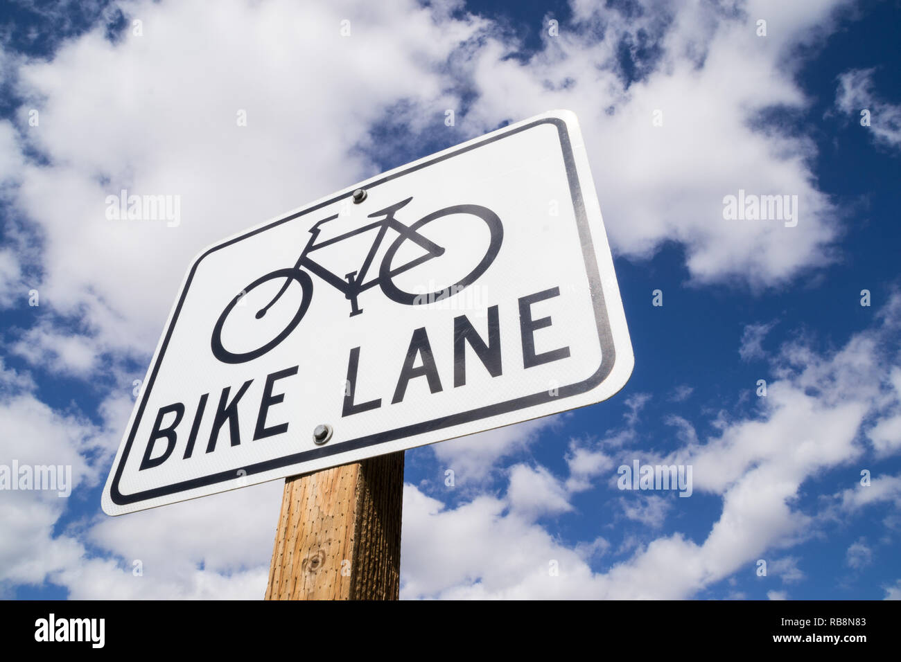 Wood post bike lane hi-res stock photography and images - Alamy