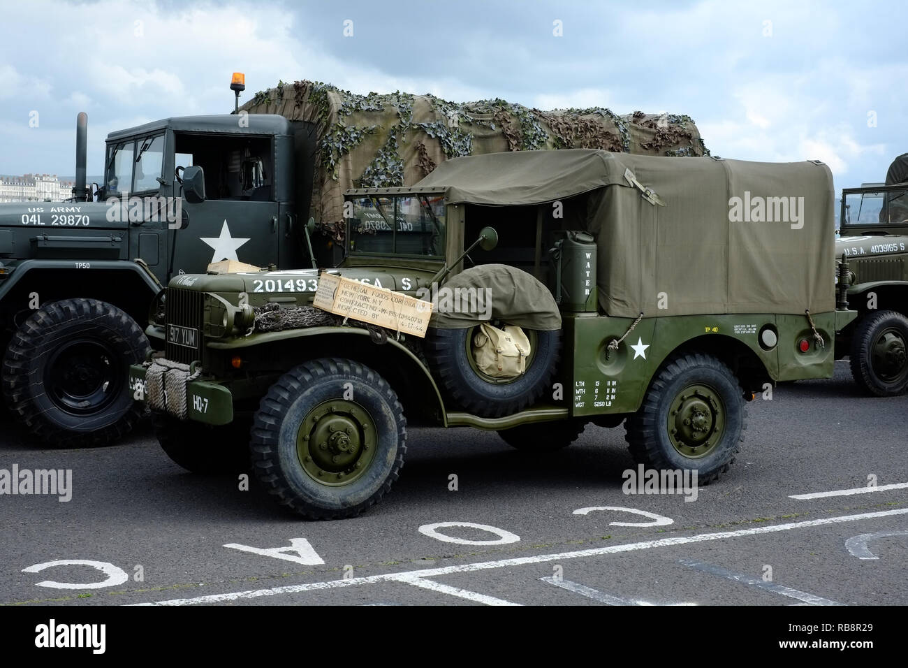 Ww2 trucks hi-res stock photography and images - Alamy