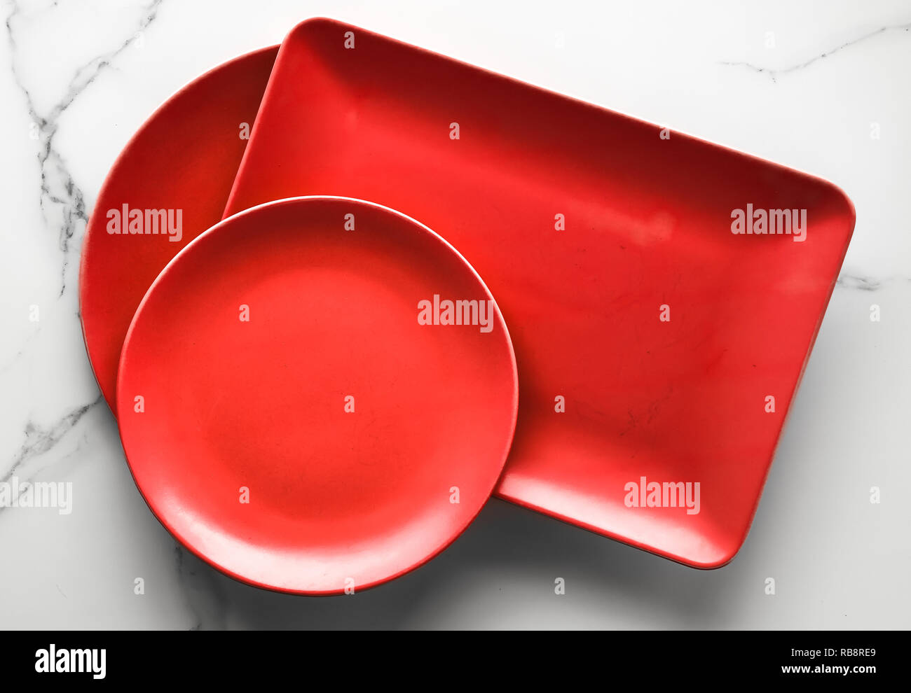 empty red plate on marble - recipe backgrounds, restaurant menu ...