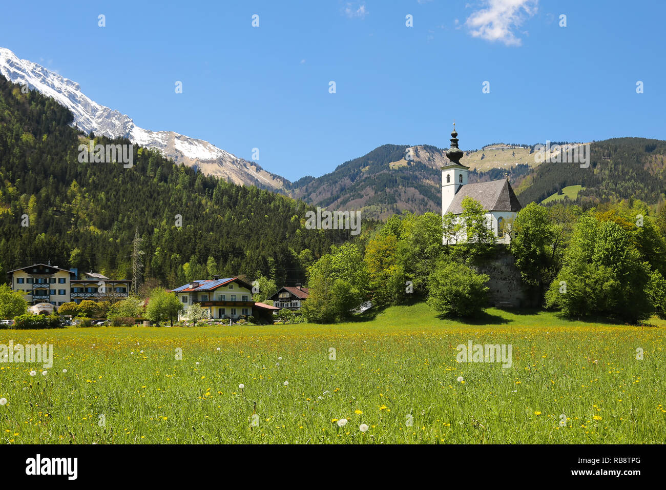 Beautiful alpine panorama small village hi-res stock photography and ...