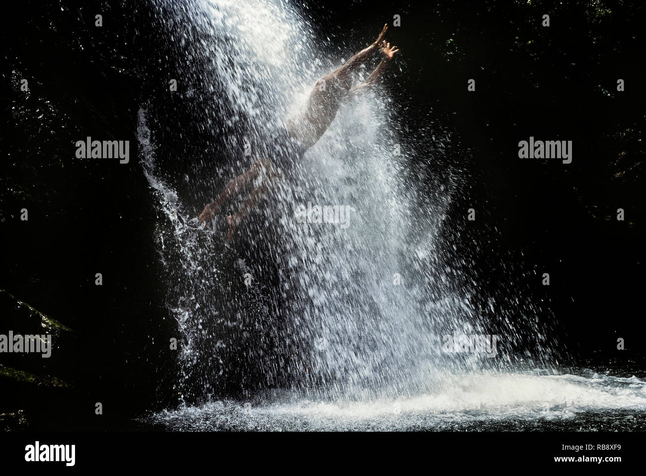 Laya hi-res stock photography and images - Alamy