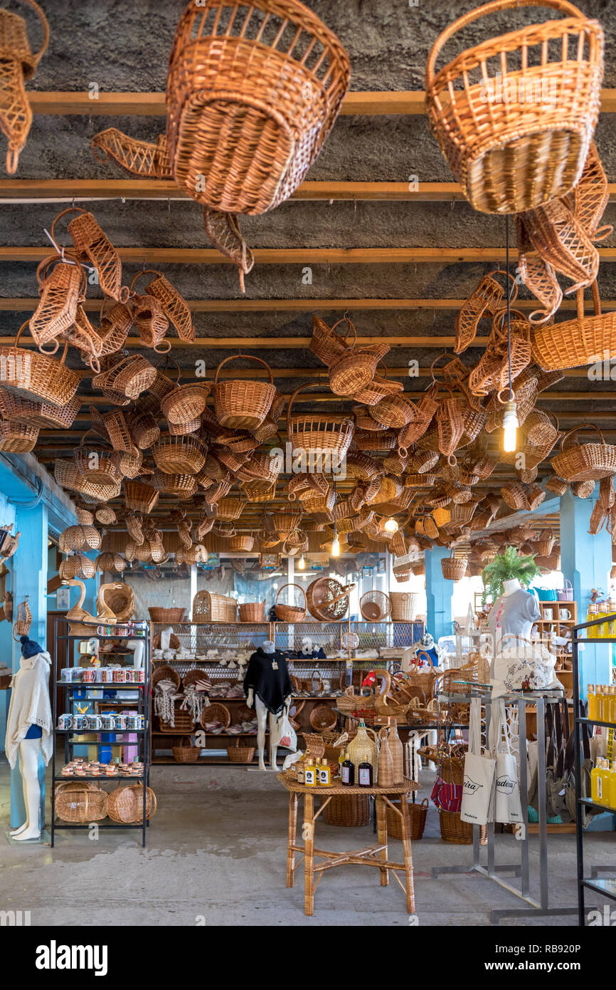 Basket weaving in camacha madeira hi-res stock photography and images ...
