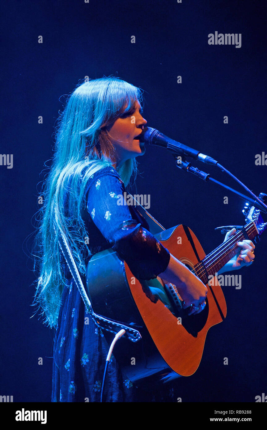 Courtney marie andrews singer hi-res stock photography and images - Alamy