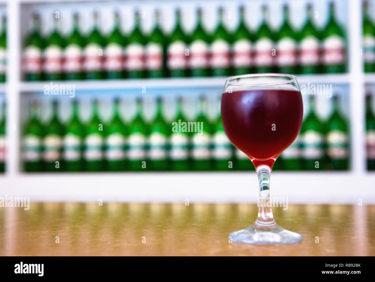 Bar rack hi-res stock photography and images - Alamy