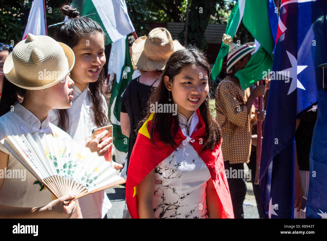 Chinese school girls hi-res stock photography and images - Alamy
