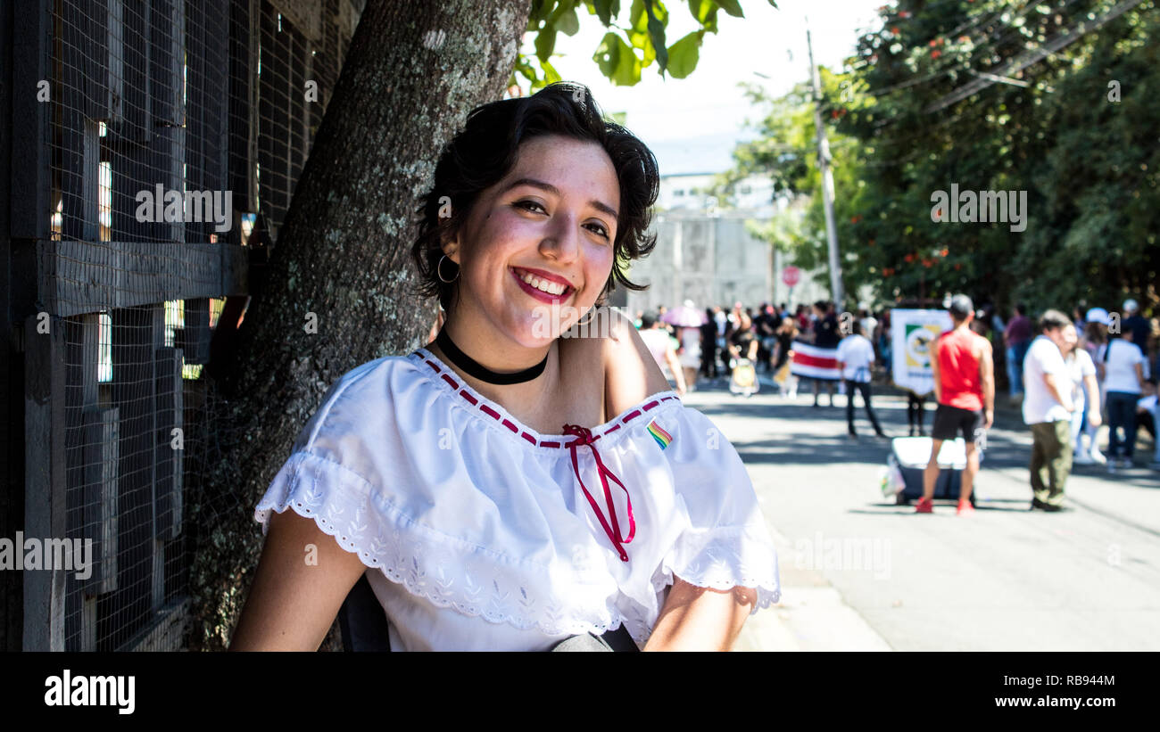 Gypsy woman and street hi-res stock photography and images - Alamy