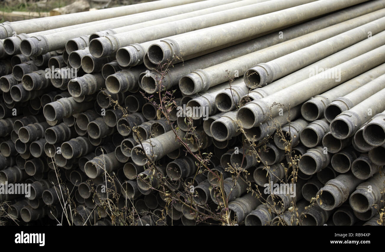 Silver pipes metal plumbing hi-res stock photography and images - Alamy