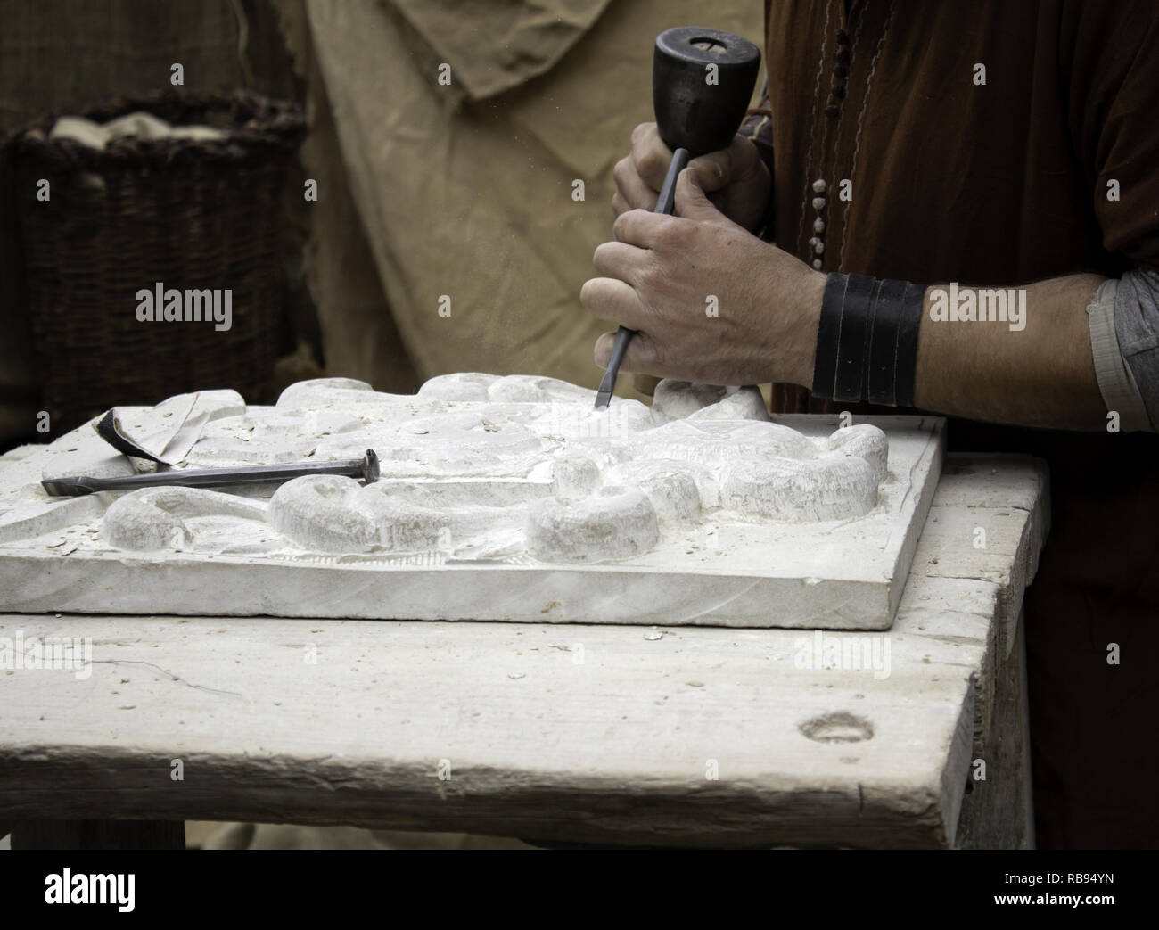 Traditional stone craft hi-res stock photography and images - Alamy