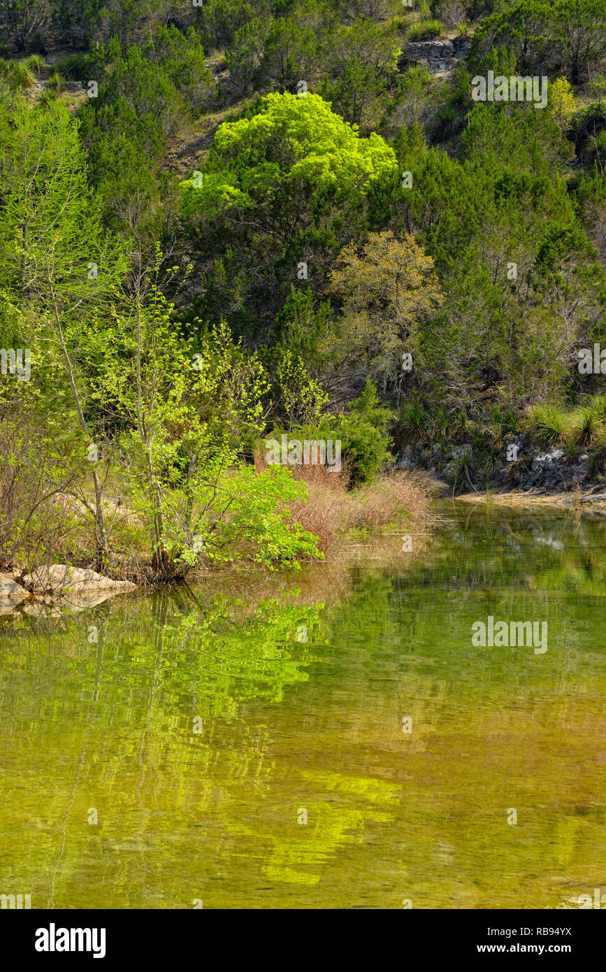 Karst topography usa hi-res stock photography and images - Alamy