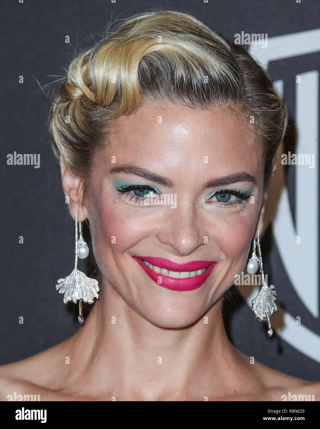 BEVERLY HILLS, LOS ANGELES, CA, USA - JANUARY 06: Actress Jamie King ...