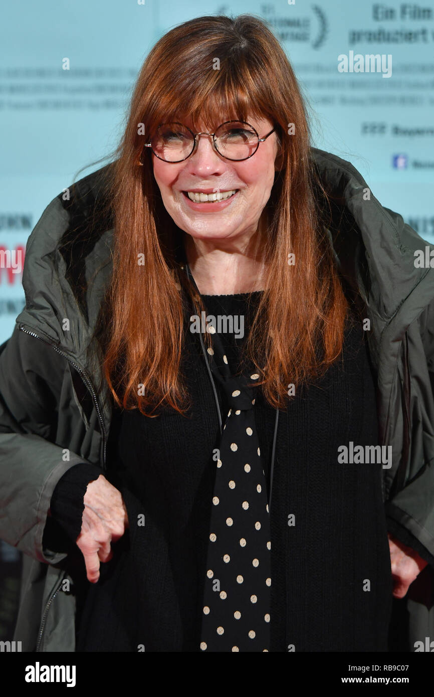 Munich, Deutschland. 07th Jan, 2019. Katja EBSTEIN (singer), single ...