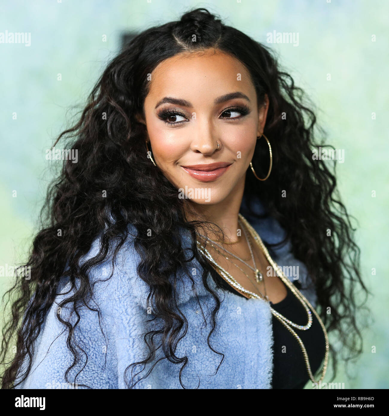 Los Angeles, California, USA. 8th January, 2019. Singer Tinashe ...