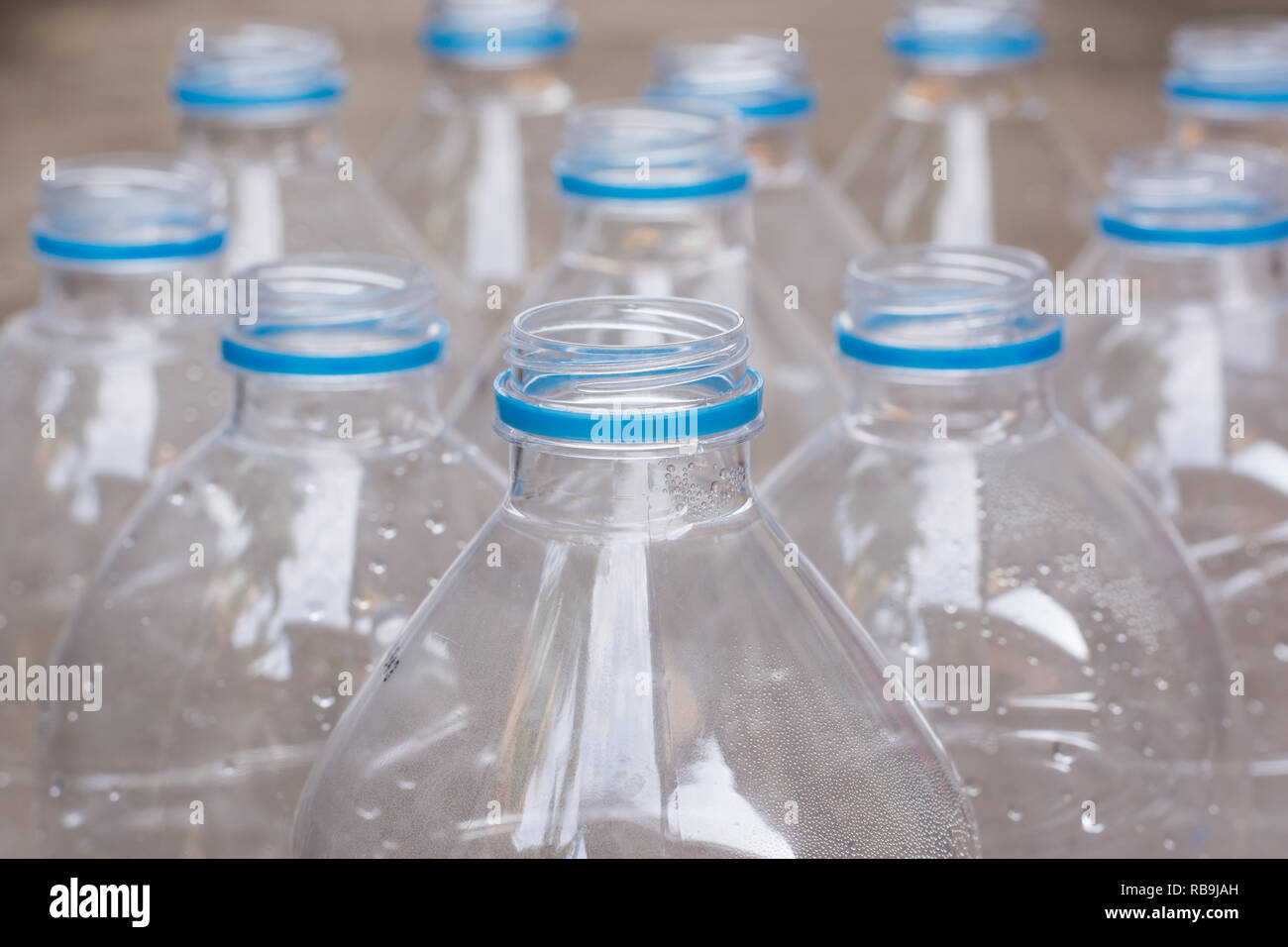Rows of water bottles Stock Photo - Alamy