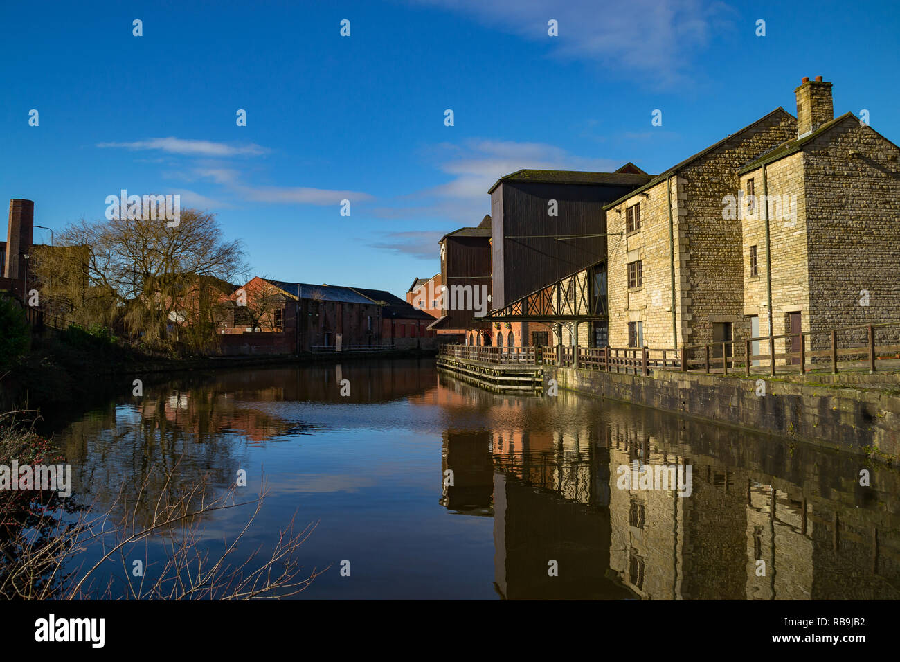 Wigan pier canal hi-res stock photography and images - Alamy