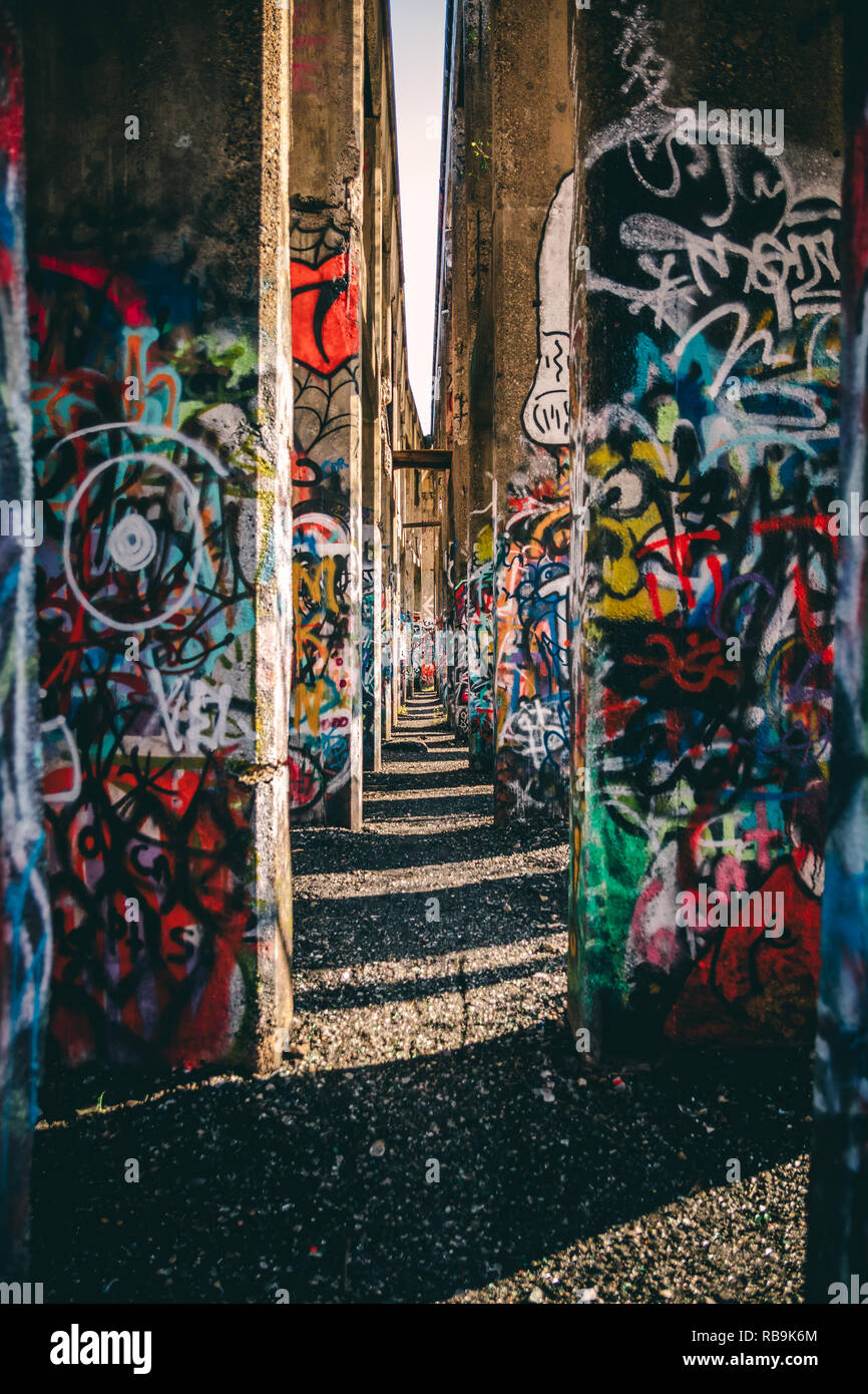 Endless visuals hi-res stock photography and images - Alamy