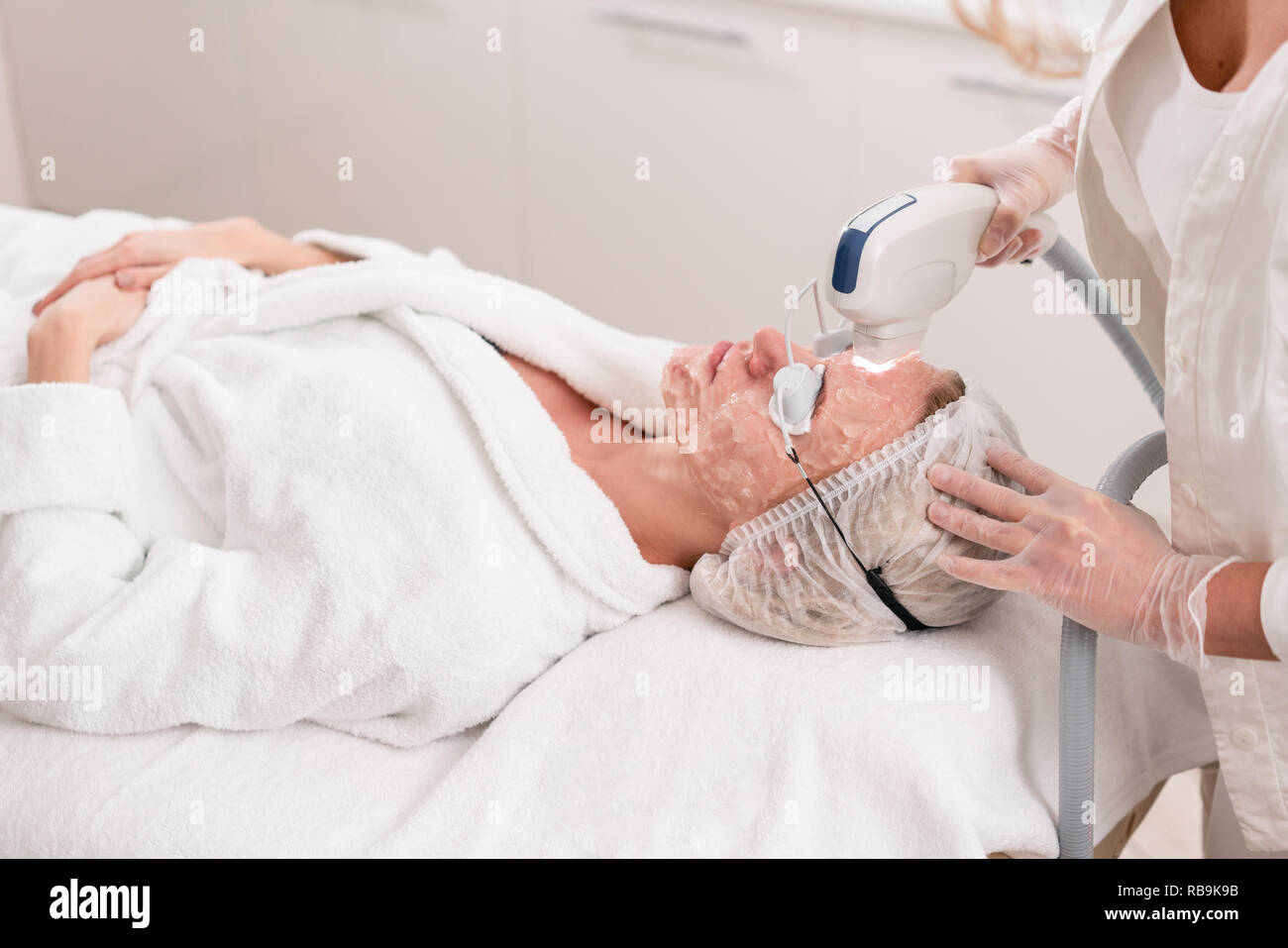 Anti skin rashes hi-res stock photography and images - Alamy