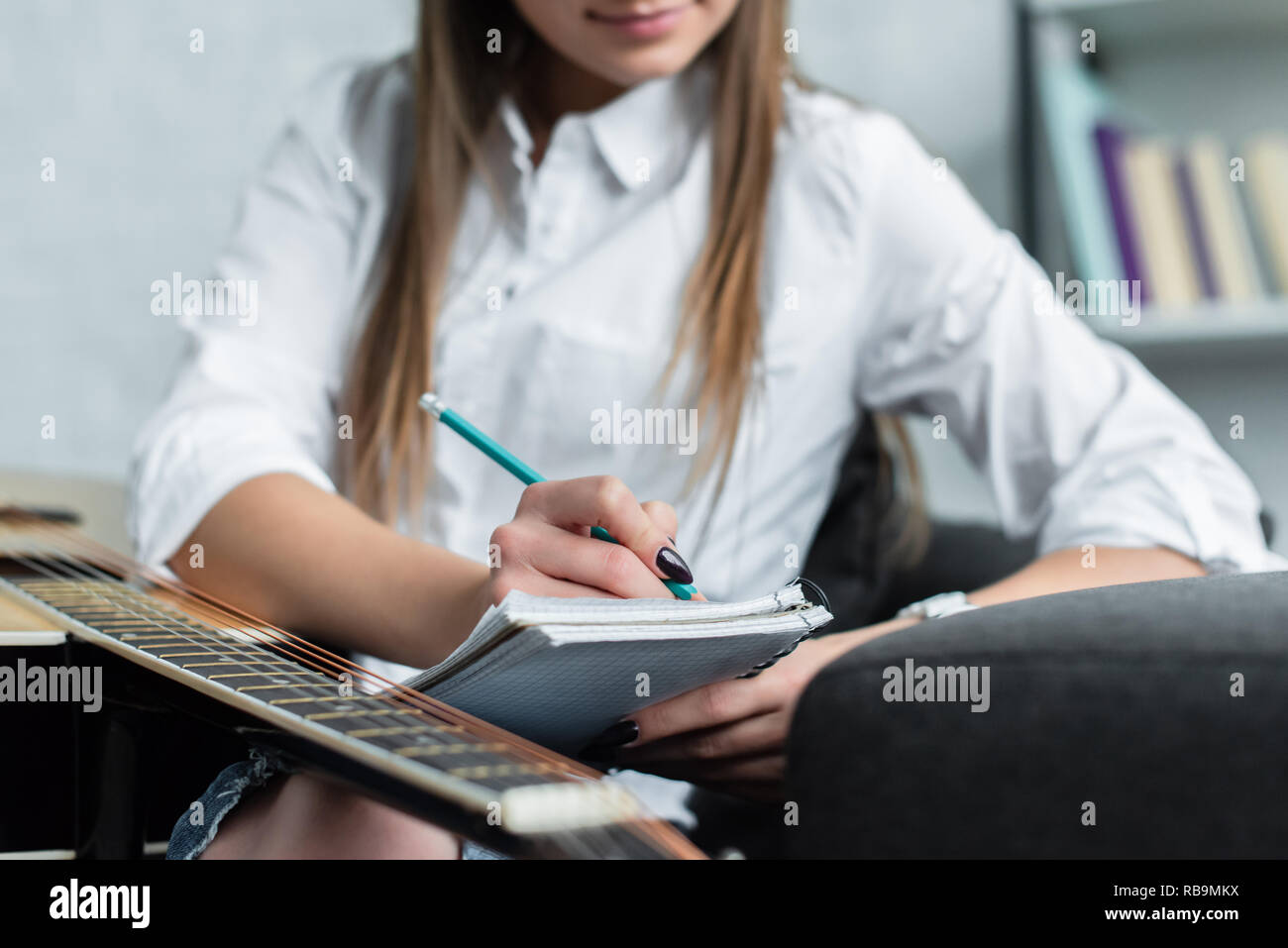 Composing music hi-res stock photography and images - Alamy