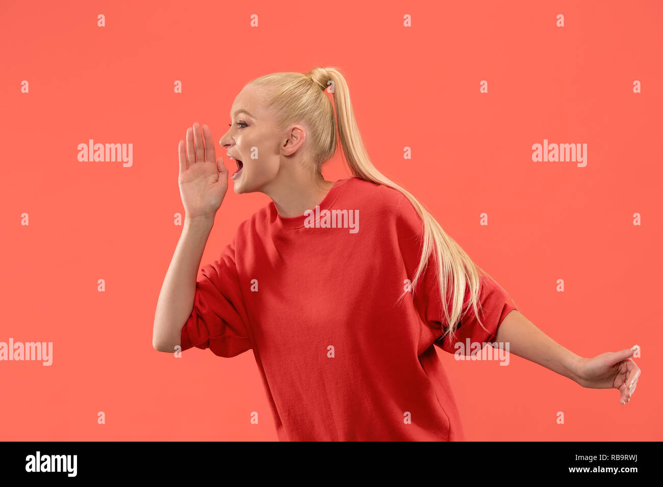 Do not miss. Young casual woman shouting. Shout. Crying emotional woman ...