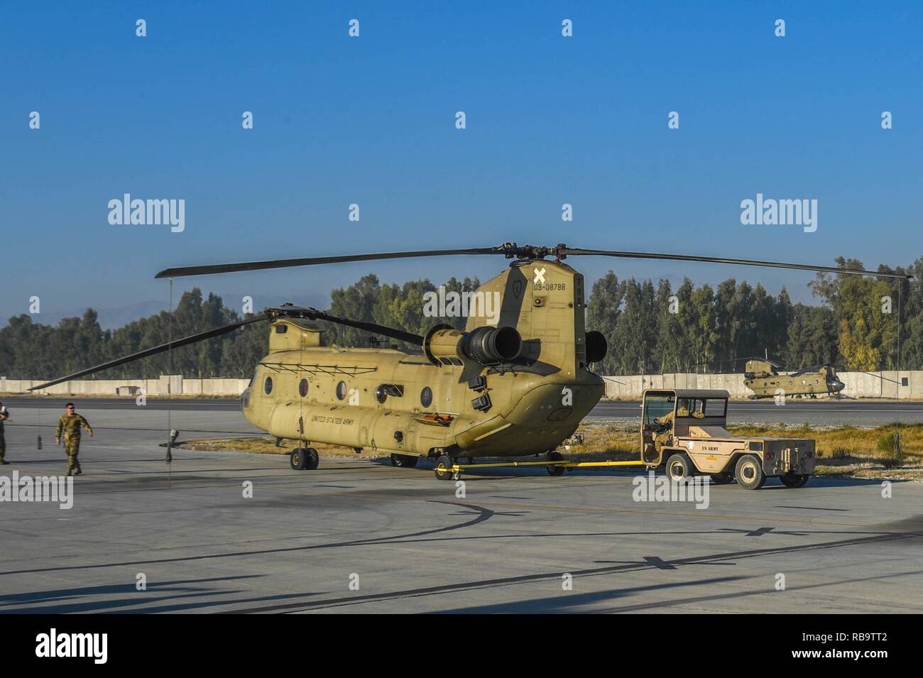 Soldiers of 1st Battalion, 101st Aviation Regiment "Expect No Mercy ...