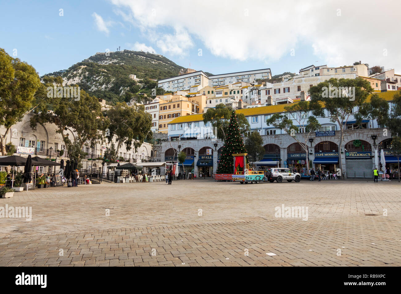 Rock of gibraltar hi-res stock photography and images - Alamy